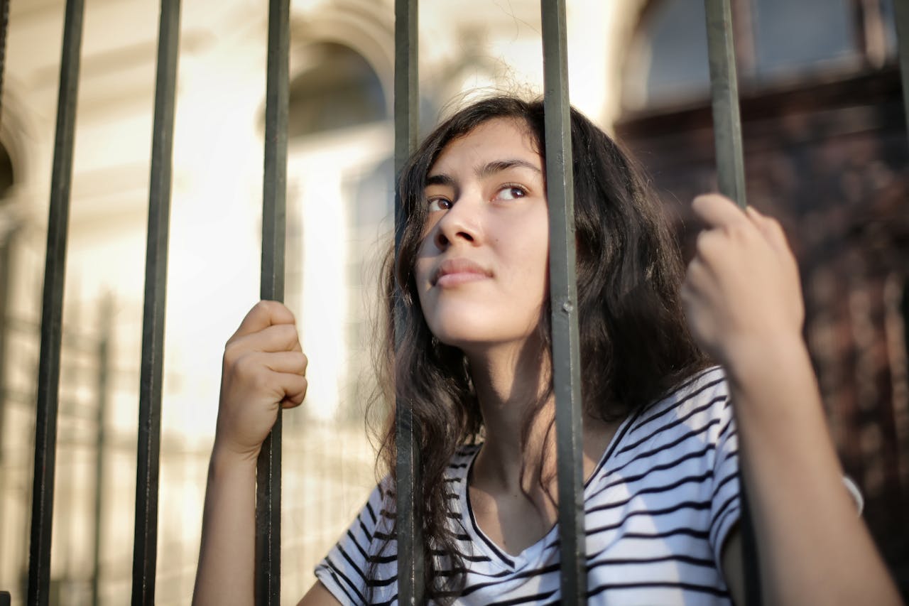 What Is Gender Envy? What You Need to Know - ENM Living